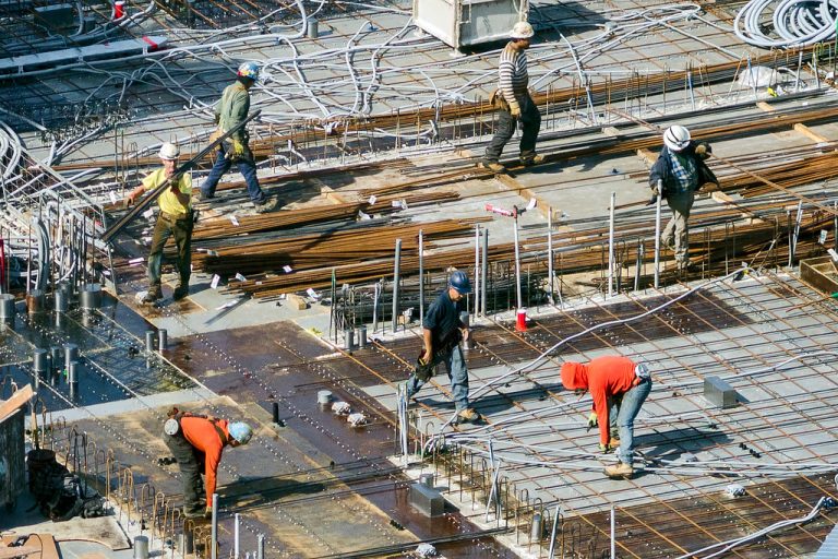 Construction workers on strike in Ontario | Communist Revolution